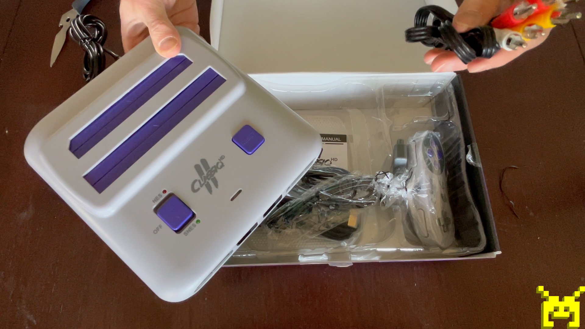 Unboxing the Classiq II HD | Gamebits